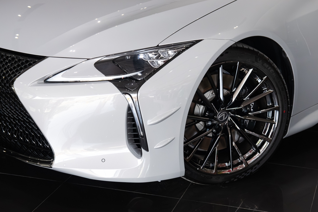 LEXUS LC 500 โฉมปี (18-26) 5.0 Pinnacle Convertible AT Limited Edition ...